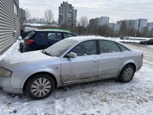 Grey Audi A6 2002 in Vilnius, with an engine capacity of 2.50 L and mileage of 300 thousand km for 580 €, photo 3 on AUTOMOTO.COM.LV