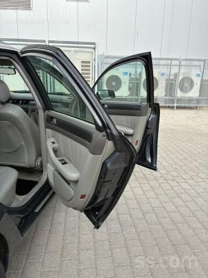Grey Audi A6 2002 in Riga, with an engine capacity of 1.90 L and mileage of 342 thousand km for 2450 €, photo 13 on AUTOMOTO.COM.LV