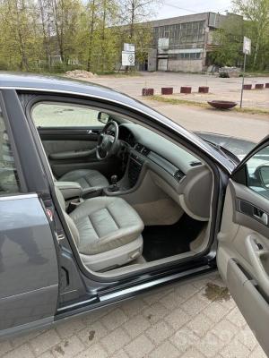 Grey Audi A6 2002 in Riga, with an engine capacity of 1.90 L and mileage of 342 thousand km for 2450 €, photo 17 on AUTOMOTO.COM.LV