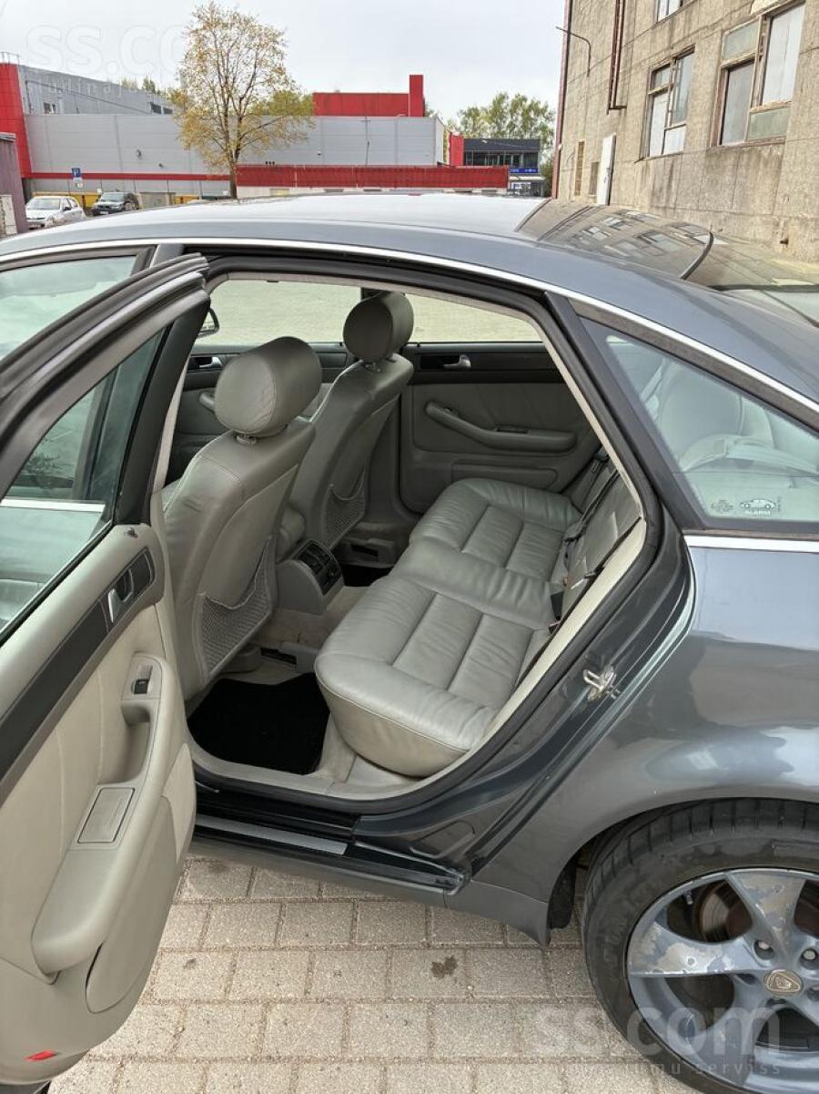 Grey Audi A6 2002 in Riga, with an engine capacity of 1.90 L and mileage of 342 thousand km for 2450 €, photo 22 on AUTOMOTO.COM.LV