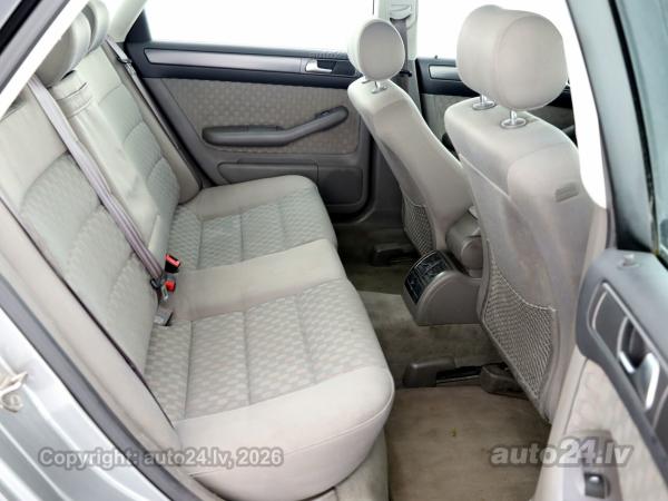 Grey Audi A6 2002 in Tallinn, with an engine capacity of 2.40 L and mileage of 177 thousand km for 999 €, photo 7 on AUTOMOTO.COM.LV