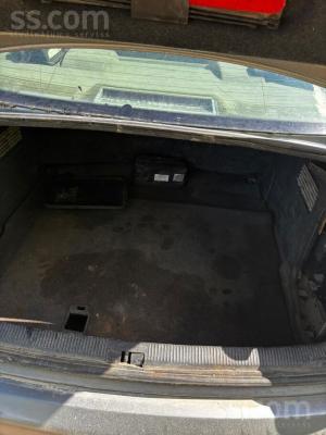 Pelēks Audi A6 2002 Rēzekne, ar dzinēja tilpumu 1.90 L un nobraukumu 394 tūkst. km par 850 €, foto 7 vietnē AUTOMOTO.COM.LV