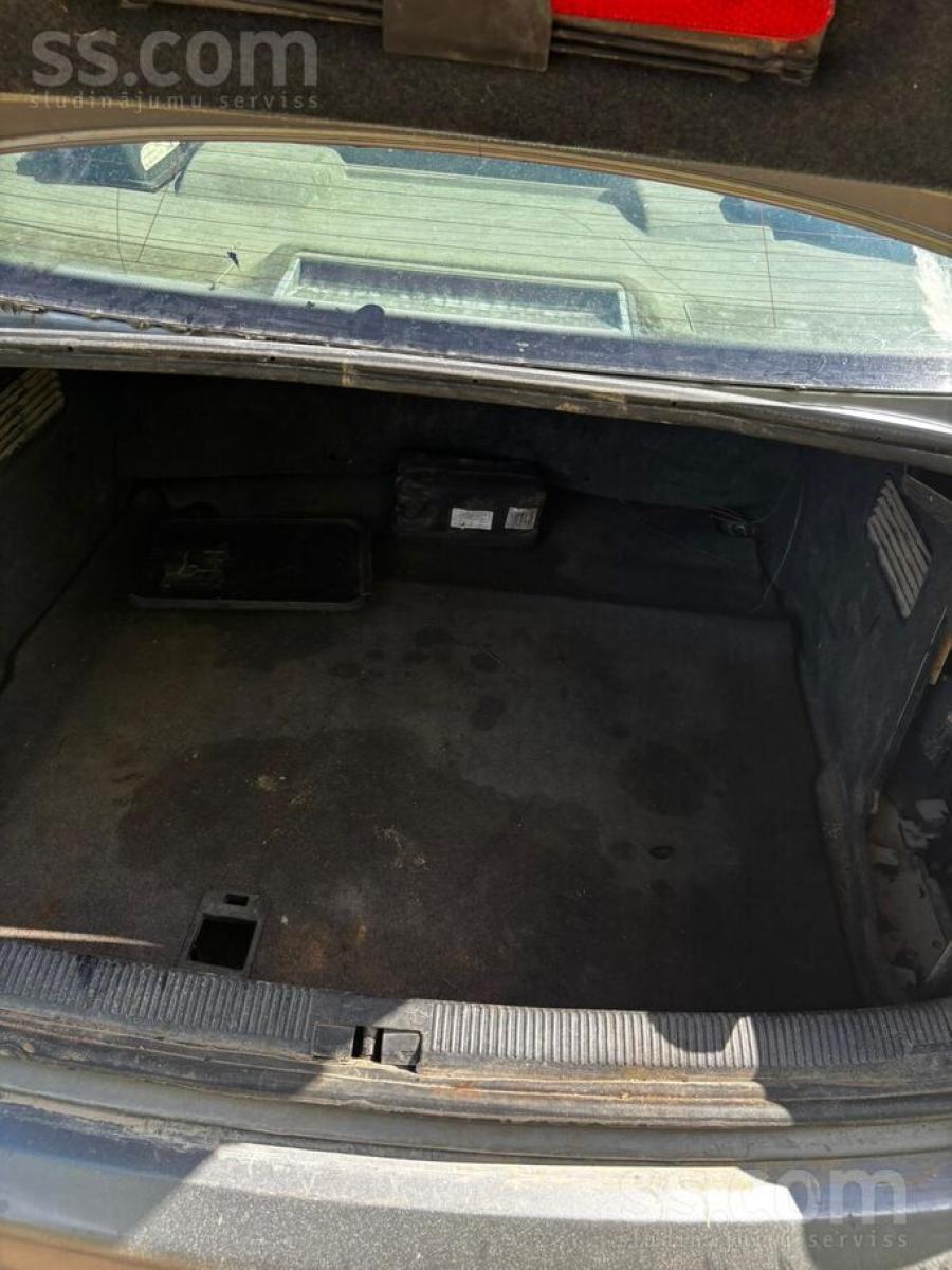 Pelēks Audi A6 2002 Rēzekne, ar dzinēja tilpumu 1.90 L un nobraukumu 394 tūkst. km par 850 €, foto 7 vietnē AUTOMOTO.COM.LV