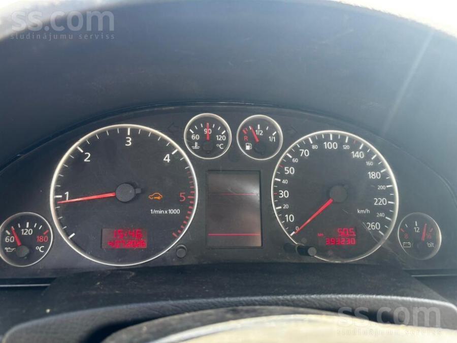 Pelēks Audi A6 2002 Rēzekne, ar dzinēja tilpumu 1.90 L un nobraukumu 394 tūkst. km par 850 €, foto 11 vietnē AUTOMOTO.COM.LV