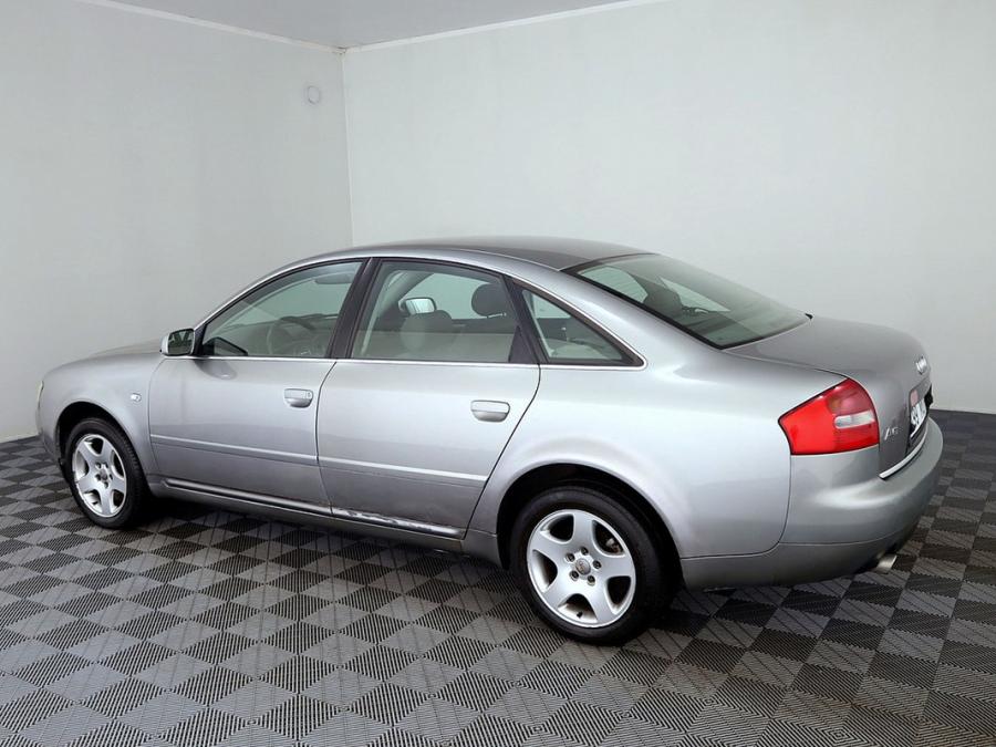 Grey Audi A6 2002 in Tallinn, with an engine capacity of 2.40 L and mileage of 177 thousand km for 899 €, photo 12 on AUTOMOTO.COM.LV