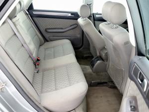 Grey Audi A6 2002 in Tallinn, with an engine capacity of 2.40 L and mileage of 177 thousand km for 899 €, photo 15 on AUTOMOTO.COM.LV