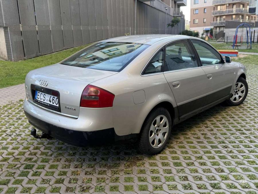 Grey Audi A6 2002 in Vilnius, with an engine capacity of 1.90 L and mileage of 334 thousand km for 1350 €, photo 4 on AUTOMOTO.COM.LV