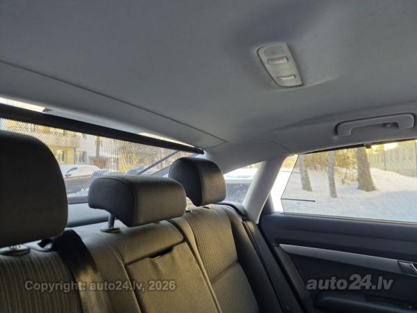 Pelēks Audi A6 2004 Tallina, ar dzinēja tilpumu 2.40 L un nobraukumu 330 tūkst. km par 1998 €, foto 10 vietnē AUTOMOTO.COM.LV