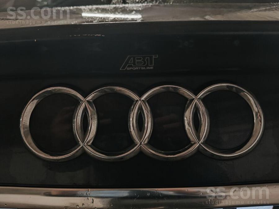 Pelēks Audi A6 2004 Liepāja, ar dzinēja tilpumu 3.20 L un nobraukumu 290 tūkst. km par 1500 €, foto 5 vietnē AUTOMOTO.COM.LV