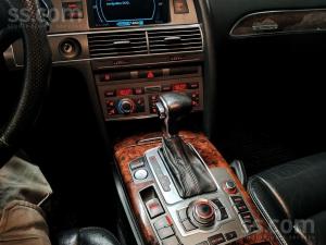 Pelēks Audi A6 2004 Liepāja, ar dzinēja tilpumu 3.20 L un nobraukumu 290 tūkst. km par 1500 €, foto 9 vietnē AUTOMOTO.COM.LV
