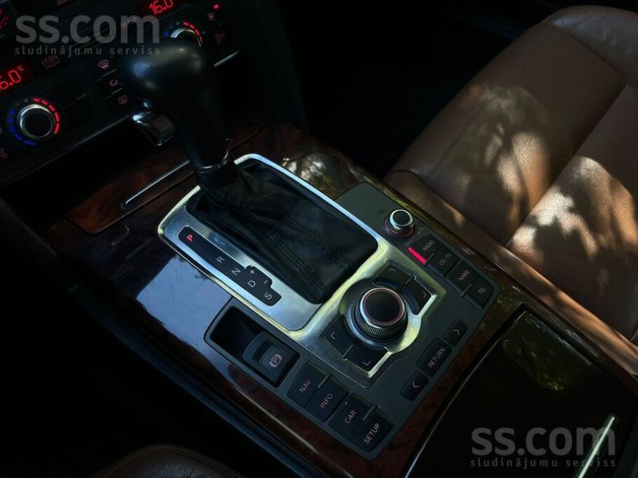 Pelēks Audi A6 2004 Rīga, ar dzinēja tilpumu 3.00 L un nobraukumu 0 tūkst. km par 3399 €, foto 18 vietnē AUTOMOTO.COM.LV
