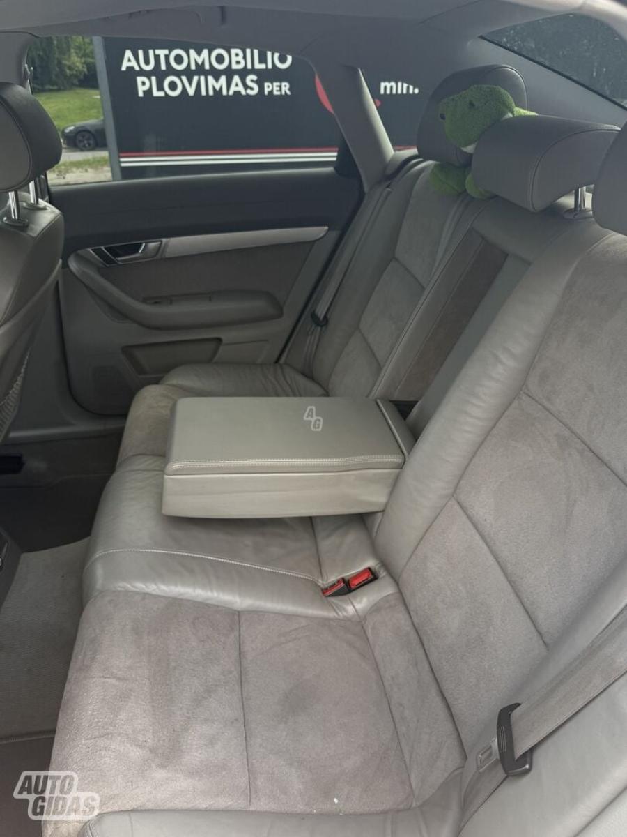 Pelēks Audi A6 2004 Viļņa, ar dzinēja tilpumu 3.00 L un nobraukumu 371 tūkst. km par 3000 €, foto 18 vietnē AUTOMOTO.COM.LV