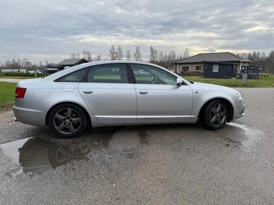 Grey Audi A6 2004 in Riga, with an engine capacity of 3.00 L and mileage of 330 thousand km for 4500 €, photo 7 on AUTOMOTO.COM.LV