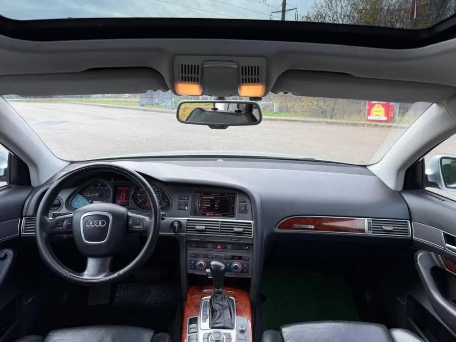 Grey Audi A6 2004 in Riga, with an engine capacity of 3.00 L and mileage of 330 thousand km for 4500 €, photo 16 on AUTOMOTO.COM.LV