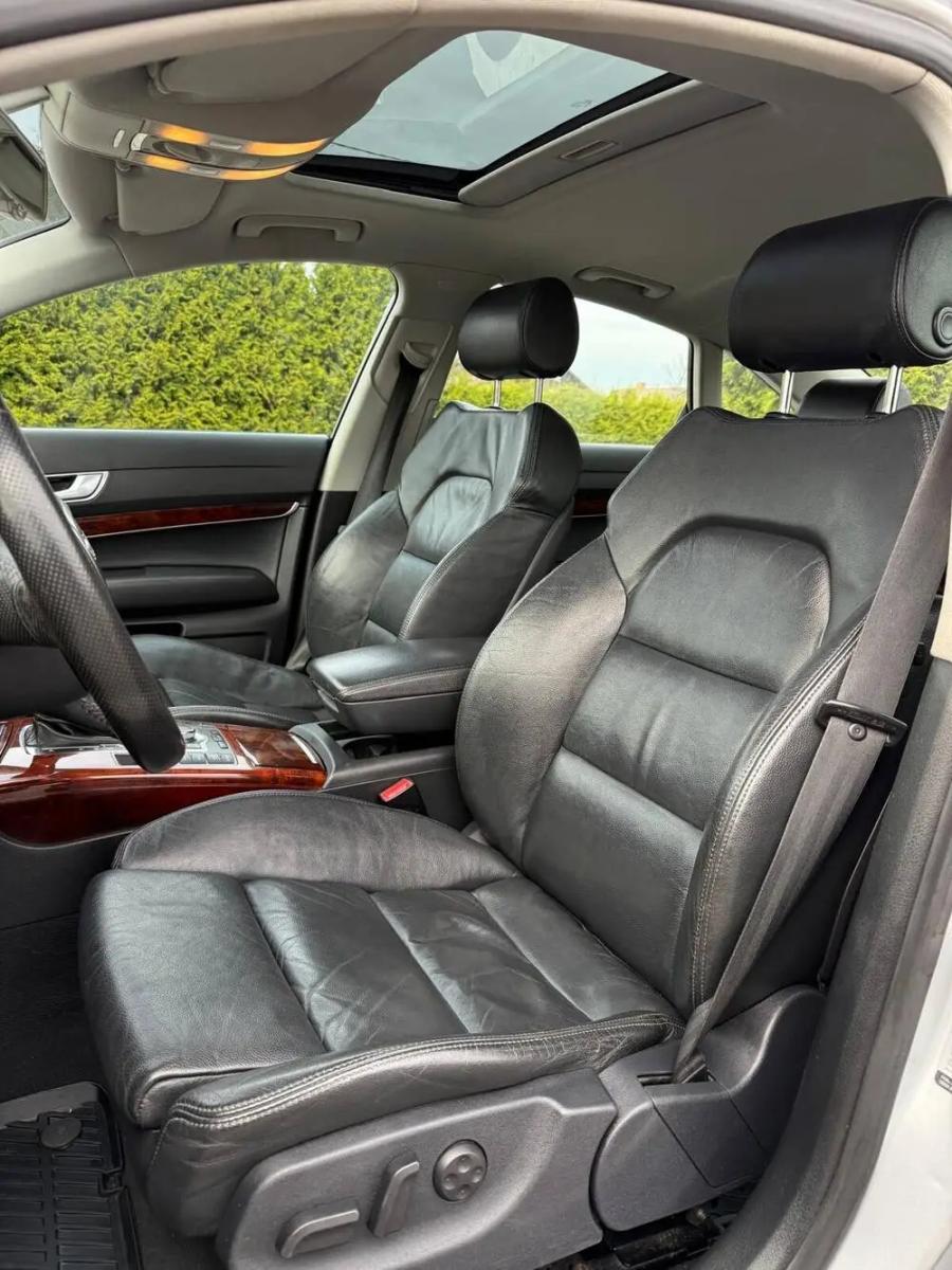 Grey Audi A6 2004 in Riga, with an engine capacity of 3.00 L and mileage of 330 thousand km for 4500 €, photo 18 on AUTOMOTO.COM.LV