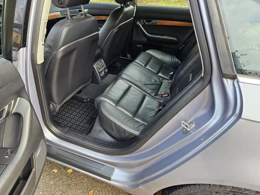 Grey Audi A6 2004 in Jekabpils, with an engine capacity of 3.00 L and mileage of 325 thousand km for 3650 €, photo 14 on AUTOMOTO.COM.LV