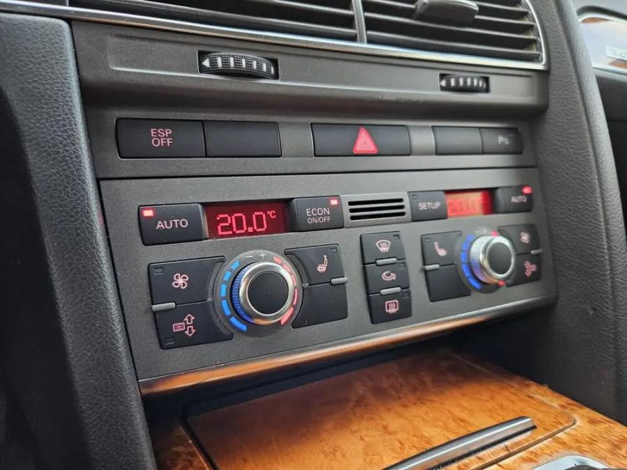 Grey Audi A6 2004 in Jekabpils, with an engine capacity of 3.00 L and mileage of 325 thousand km for 3650 €, photo 29 on AUTOMOTO.COM.LV