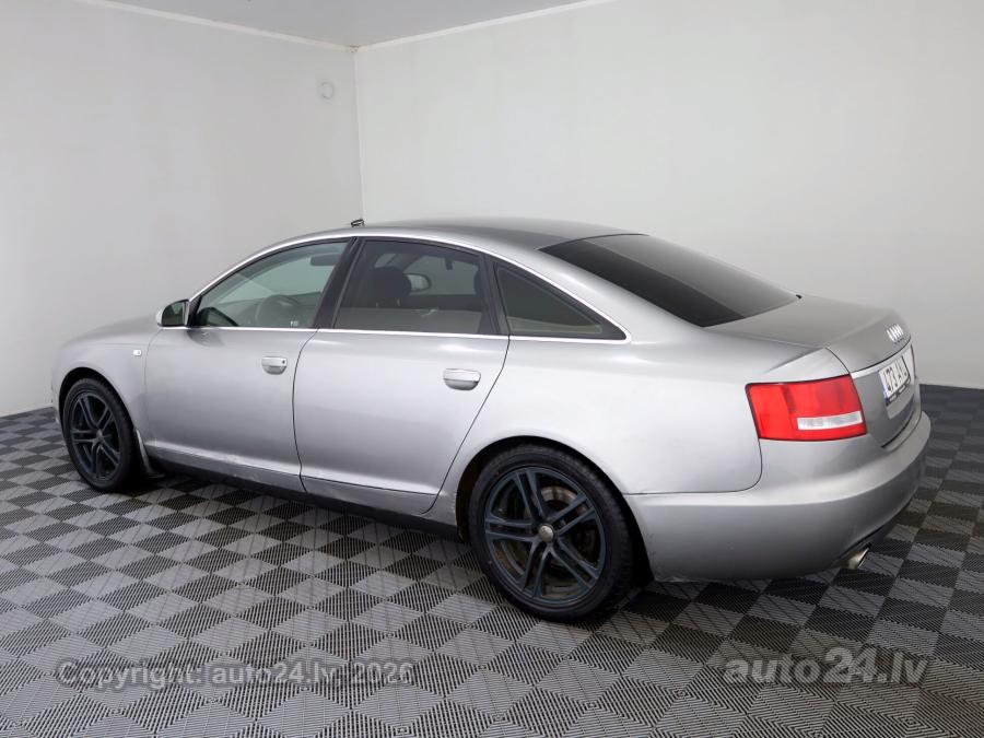 Pelēks Audi A6 2004 Tallina, ar dzinēja tilpumu 2.40 L un nobraukumu 442 tūkst. km par 799 €, foto 5 vietnē AUTOMOTO.COM.LV