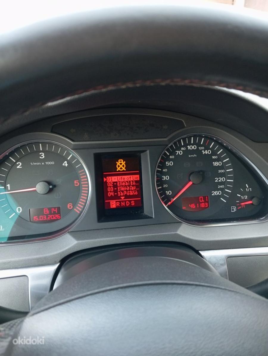 Pelēks Audi A6 2004 Tallina, ar dzinēja tilpumu 3.00 L un nobraukumu 452 tūkst. km par 1200 €, foto 18 vietnē AUTOMOTO.COM.LV