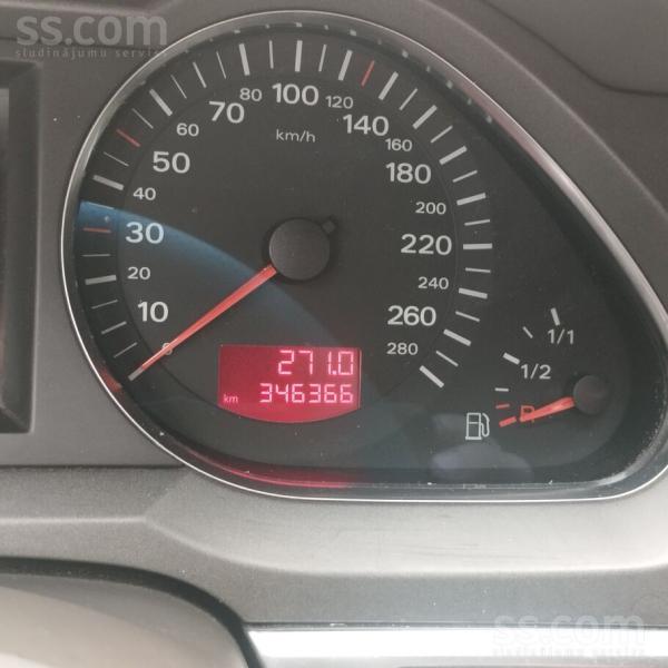 Серый Ауди А6 2004 в Резекне, объемом двигателя 3.00 л и пробегом 340 тыс. км за 3300 €, фото 6 на AUTOMOTO.COM.LV
