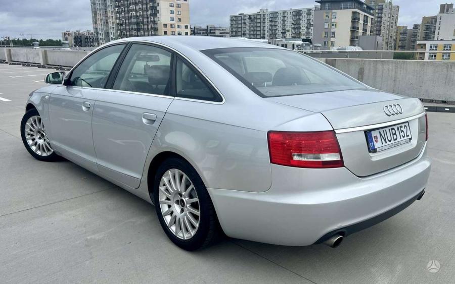 Grey Audi A6 2004 in Vilnius, with an engine capacity of 3.12 L and mileage of 280 thousand km for 1950 €, photo 6 on AUTOMOTO.COM.LV