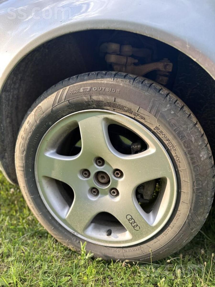 Серый Ауди А6 2004 в Айзкраукле, объемом двигателя 1.90 л и пробегом 401 тыс. км за 800 €, фото 11 на AUTOMOTO.COM.LV