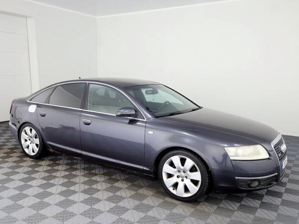 Grey Audi A6 2004 in Tallinn, with an engine capacity of 2.40 L and mileage of 356 thousand km for 599 €, photo 10 on AUTOMOTO.COM.LV