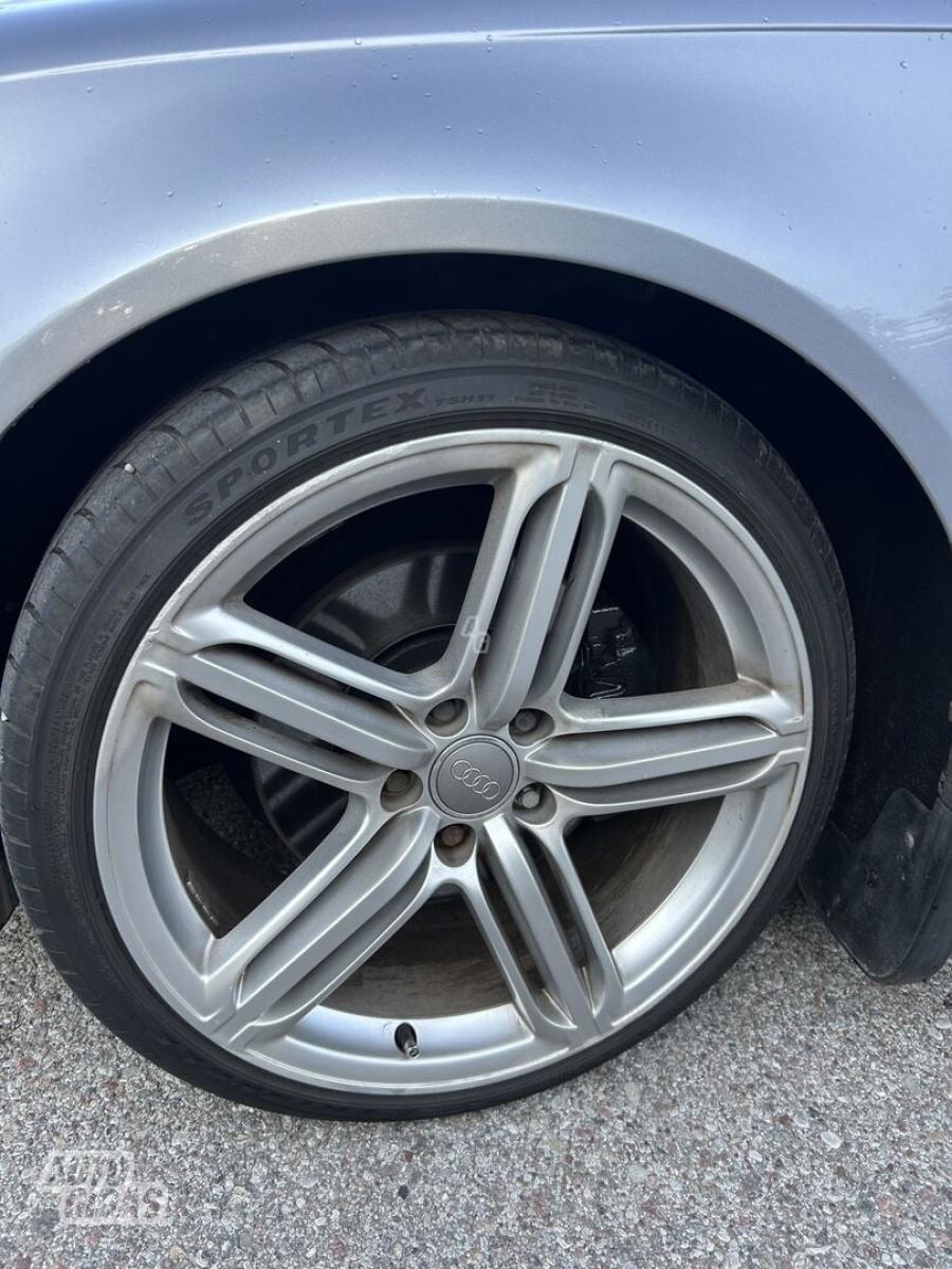 Pelēks Audi A6 2004 Klaipėda, ar dzinēja tilpumu 2.40 L un nobraukumu 225 tūkst. km par 2950 €, foto 7 vietnē AUTOMOTO.COM.LV
