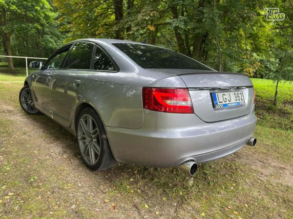 Pelēks Audi A6 2004 Akmenė, ar dzinēja tilpumu 2.40 L un nobraukumu 448 tūkst. km par 1850 €, foto 5 vietnē AUTOMOTO.COM.LV