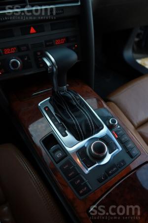 Pelēks Audi A6 2004 Daugavpils, ar dzinēja tilpumu 3.00 L un nobraukumu 331 tūkst. km par 2500 €, foto 6 vietnē AUTOMOTO.COM.LV