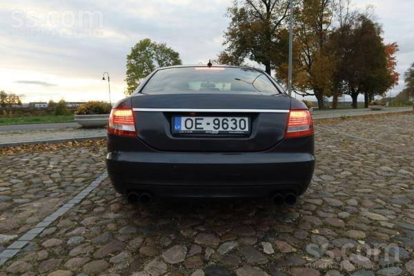 Pelēks Audi A6 2004 Daugavpils, ar dzinēja tilpumu 3.00 L un nobraukumu 331 tūkst. km par 2500 €, foto 3 vietnē AUTOMOTO.COM.LV