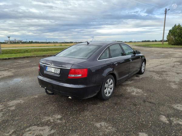 Pelēks Audi A6 2004 Joniškis, ar dzinēja tilpumu 2.97 L un nobraukumu 315 tūkst. km par 2650 €, foto 9 vietnē AUTOMOTO.COM.LV