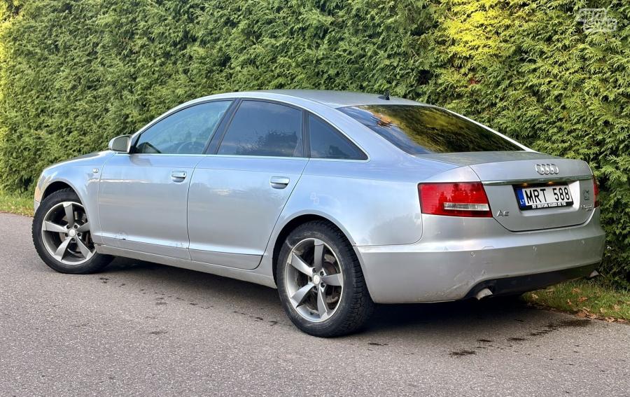 Grey Audi A6 2004 in Sirvintos, with an engine capacity of 3.00 L and mileage of 390 thousand km for 1500 €, photo 5 on AUTOMOTO.COM.LV