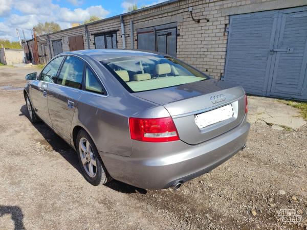 Grey Audi A6 2004 in Utena, with an engine capacity of 2.40 L and mileage of 356 thousand km for 1650 €, photo 9 on AUTOMOTO.COM.LV