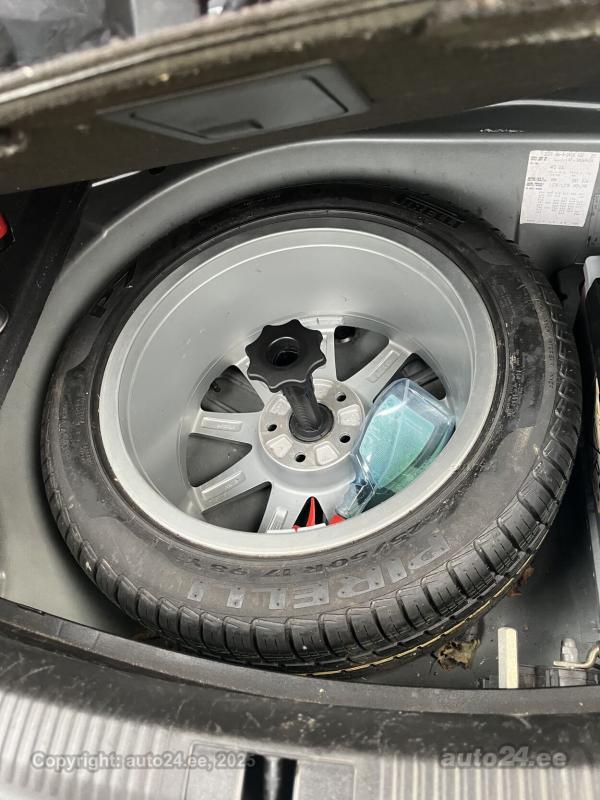 Pelēks Audi A6 2005 Narva, ar dzinēja tilpumu 3.00 L un nobraukumu 277 tūkst. km par 2900 €, foto 11 vietnē AUTOMOTO.COM.LV