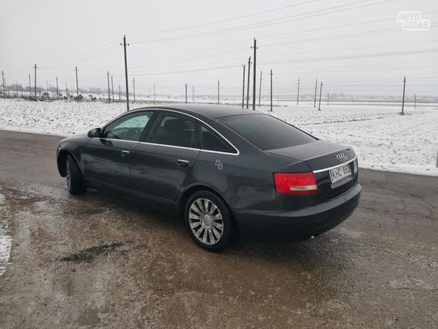 Pelēks Audi A6 2005 Ariogala, ar dzinēja tilpumu 3.00 L un nobraukumu 345 tūkst. km par 1550 €, foto 2 vietnē AUTOMOTO.COM.LV
