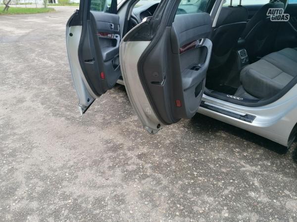 Grey Audi A6 2005 in Utena, with an engine capacity of 2.70 L and mileage of 393 thousand km for 1950 €, photo 10 on AUTOMOTO.COM.LV