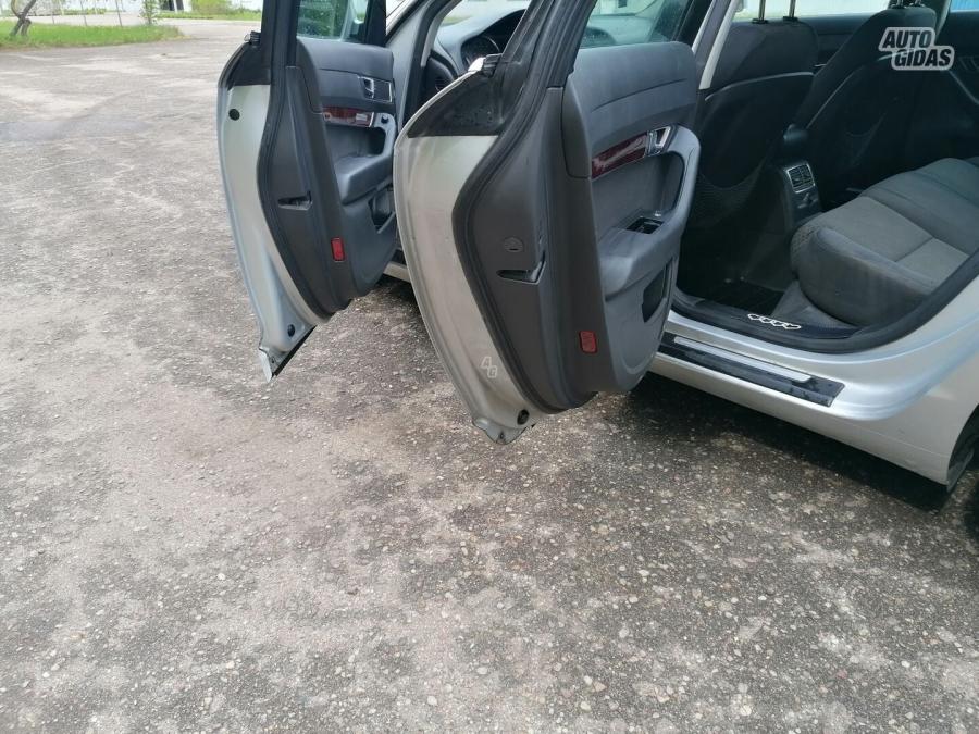 Pelēks Audi A6 2005 Utena, ar dzinēja tilpumu 2.70 L un nobraukumu 393 tūkst. km par 1950 €, foto 11 vietnē AUTOMOTO.COM.LV