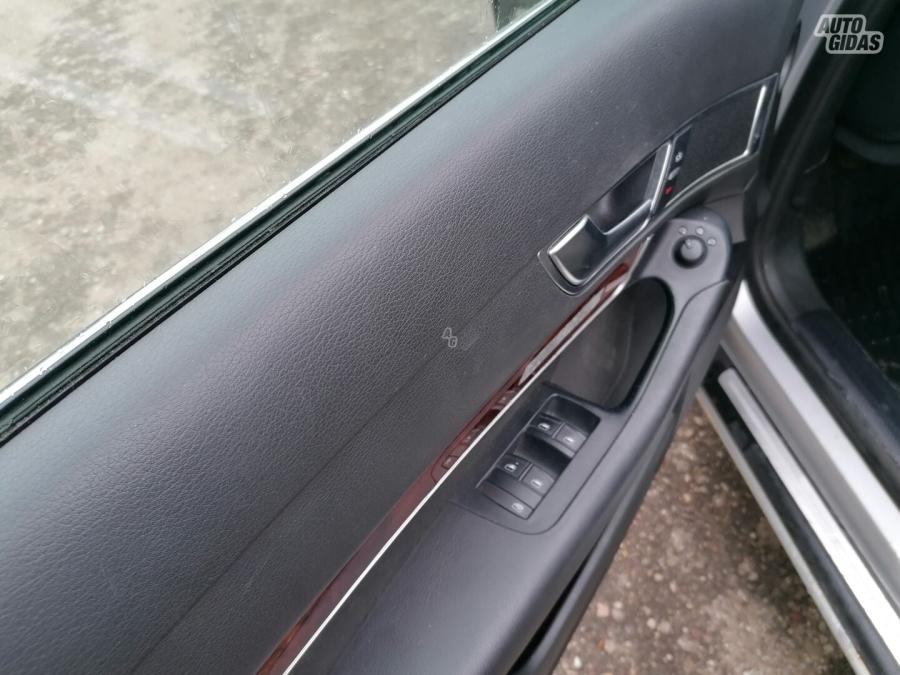Pelēks Audi A6 2005 Utena, ar dzinēja tilpumu 2.70 L un nobraukumu 393 tūkst. km par 1950 €, foto 13 vietnē AUTOMOTO.COM.LV