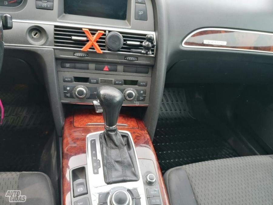 Pelēks Audi A6 2005 Utena, ar dzinēja tilpumu 2.70 L un nobraukumu 393 tūkst. km par 1950 €, foto 14 vietnē AUTOMOTO.COM.LV