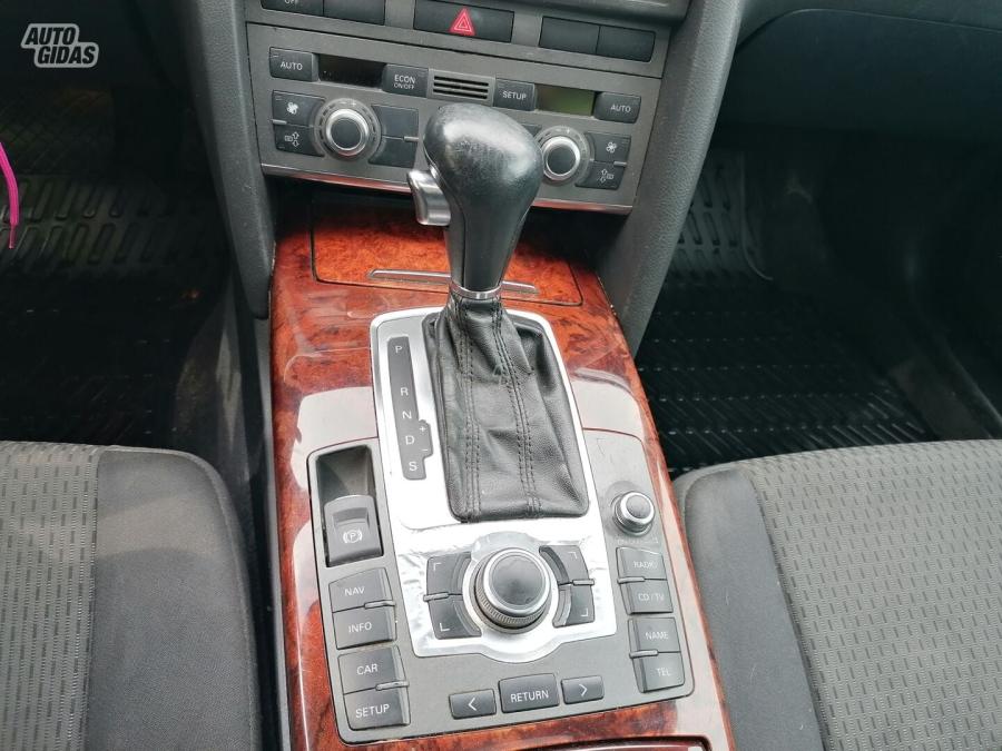 Pelēks Audi A6 2005 Utena, ar dzinēja tilpumu 2.70 L un nobraukumu 393 tūkst. km par 1950 €, foto 15 vietnē AUTOMOTO.COM.LV
