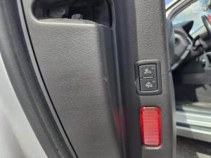 Серый Ауди А6 2005 в Каунас, объемом двигателя 3.00 л и пробегом 445 тыс. км за 1500 €, фото 11 на AUTOMOTO.COM.LV