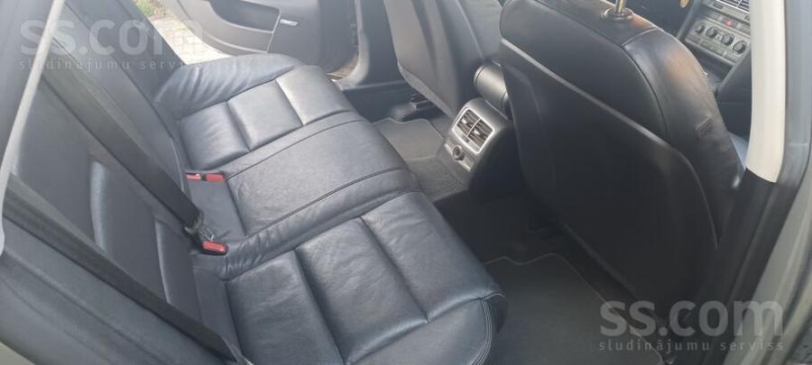 Grey Audi A6 2005 in Tukums, with an engine capacity of 2.00 L and mileage of 340 thousand km for 2650 €, photo 4 on AUTOMOTO.COM.LV
