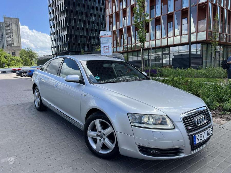 Серый Ауди А6 2005 в Вильнюс, объемом двигателя 2.70 л и пробегом 350 тыс. км за 1550 €, фото 1 на AUTOMOTO.COM.LV