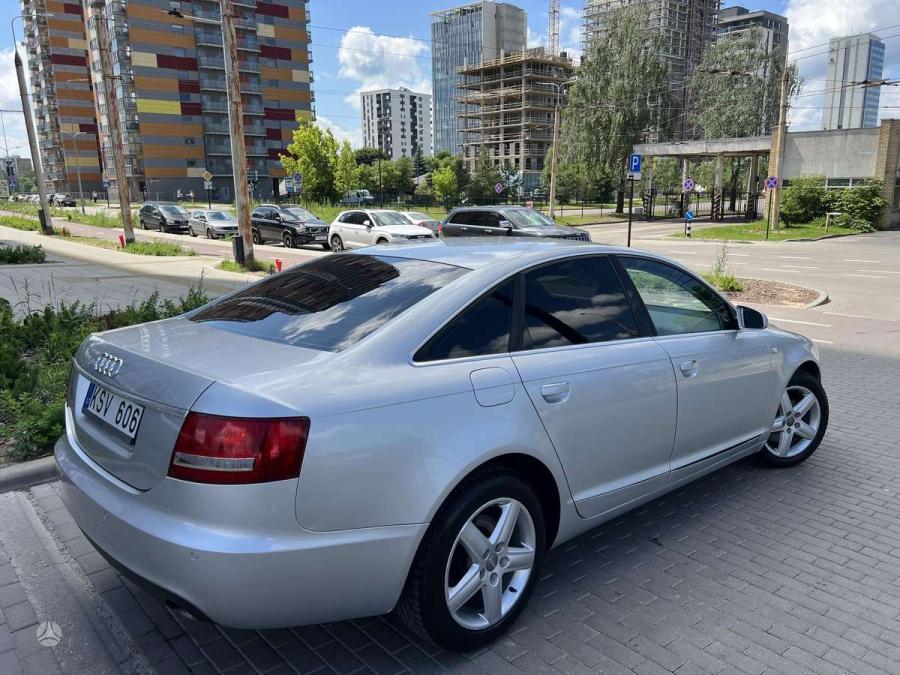 Серый Ауди А6 2005 в Вильнюс, объемом двигателя 2.70 л и пробегом 350 тыс. км за 1550 €, фото 15 на AUTOMOTO.COM.LV