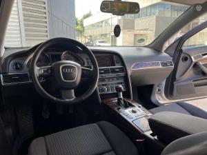Серый Ауди А6 2005 в Вильнюс, объемом двигателя 2.70 л и пробегом 350 тыс. км за 1550 €, фото 31 на AUTOMOTO.COM.LV