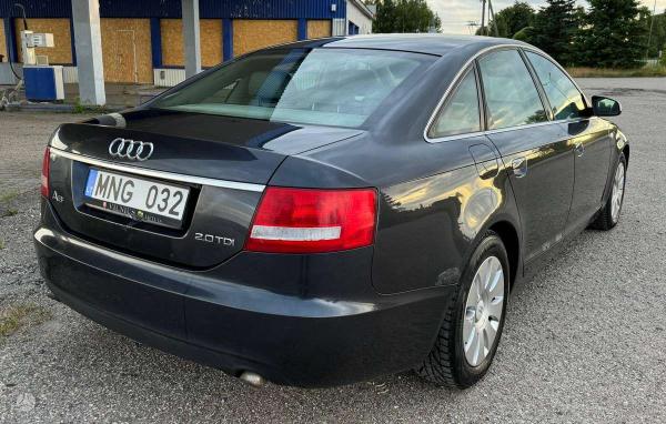 Pelēks Audi A6 2005 Viļņa, ar dzinēja tilpumu 1.97 L un nobraukumu 260 tūkst. km par 1999 €, foto 4 vietnē AUTOMOTO.COM.LV
