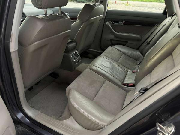 Pelēks Audi A6 2005 Viļņa, ar dzinēja tilpumu 1.97 L un nobraukumu 260 tūkst. km par 1999 €, foto 8 vietnē AUTOMOTO.COM.LV