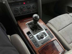 Pelēks Audi A6 2005 Viļņa, ar dzinēja tilpumu 1.97 L un nobraukumu 260 tūkst. km par 1999 €, foto 16 vietnē AUTOMOTO.COM.LV
