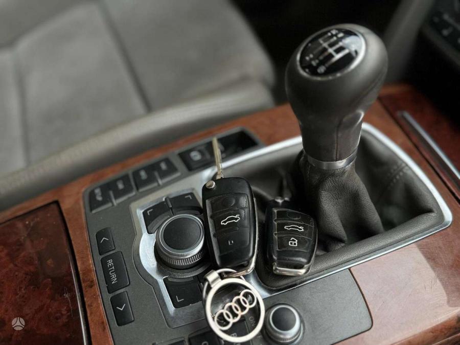 Pelēks Audi A6 2005 Viļņa, ar dzinēja tilpumu 1.97 L un nobraukumu 260 tūkst. km par 1999 €, foto 19 vietnē AUTOMOTO.COM.LV